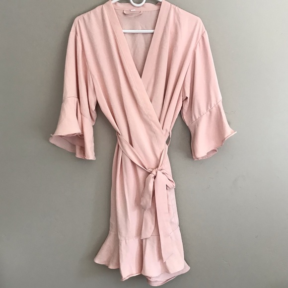 Intimates & Sleepwear | Os Blush Pink Robe | Poshmark
